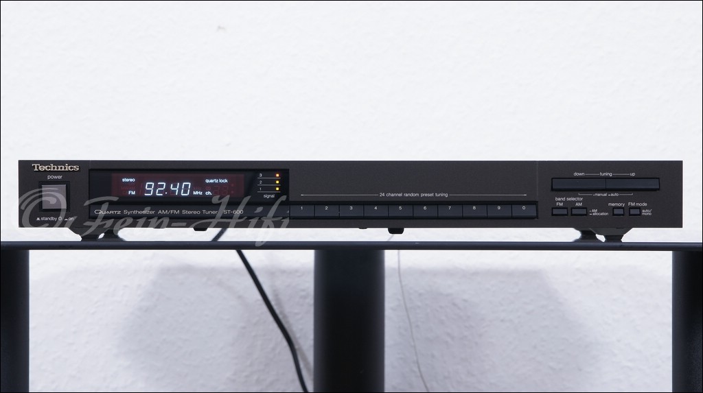 Technics ST-600 flacher Stereo HiFi Tuner