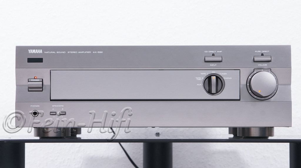 Yamaha AX-592 kräftiger Vollverstärker in titan | Fein-HiFi