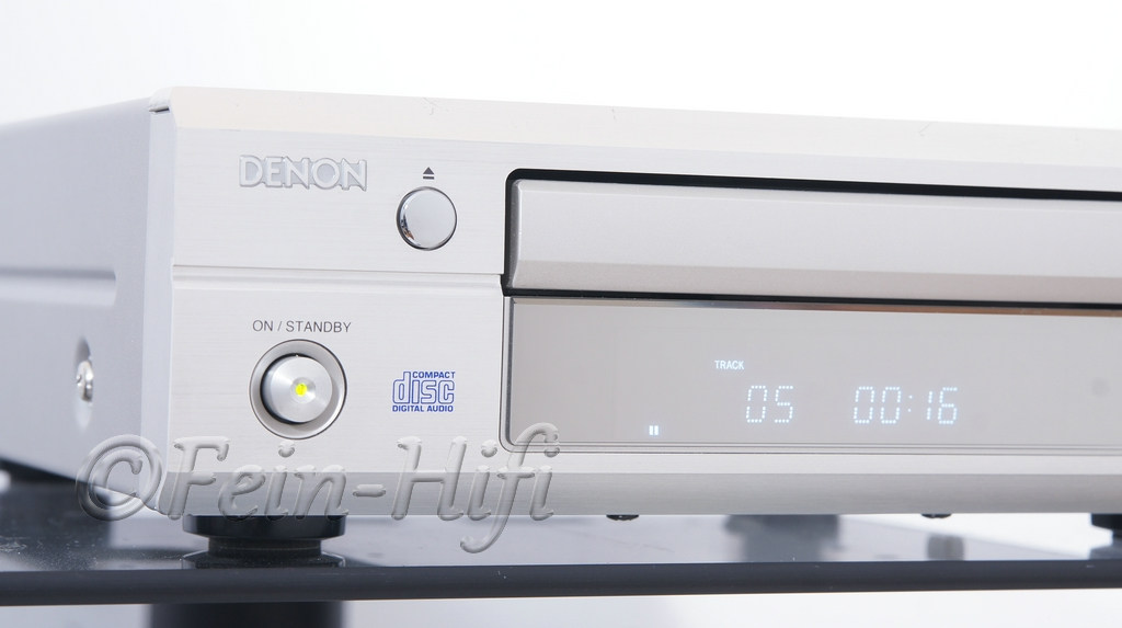Denon DCD-F101 CD-Player im Midi-Format