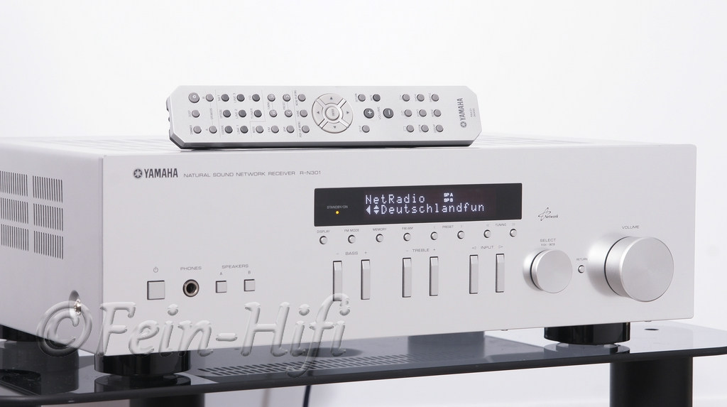 Yamaha R-N301 Netzwerk Receiver mit Digital IN